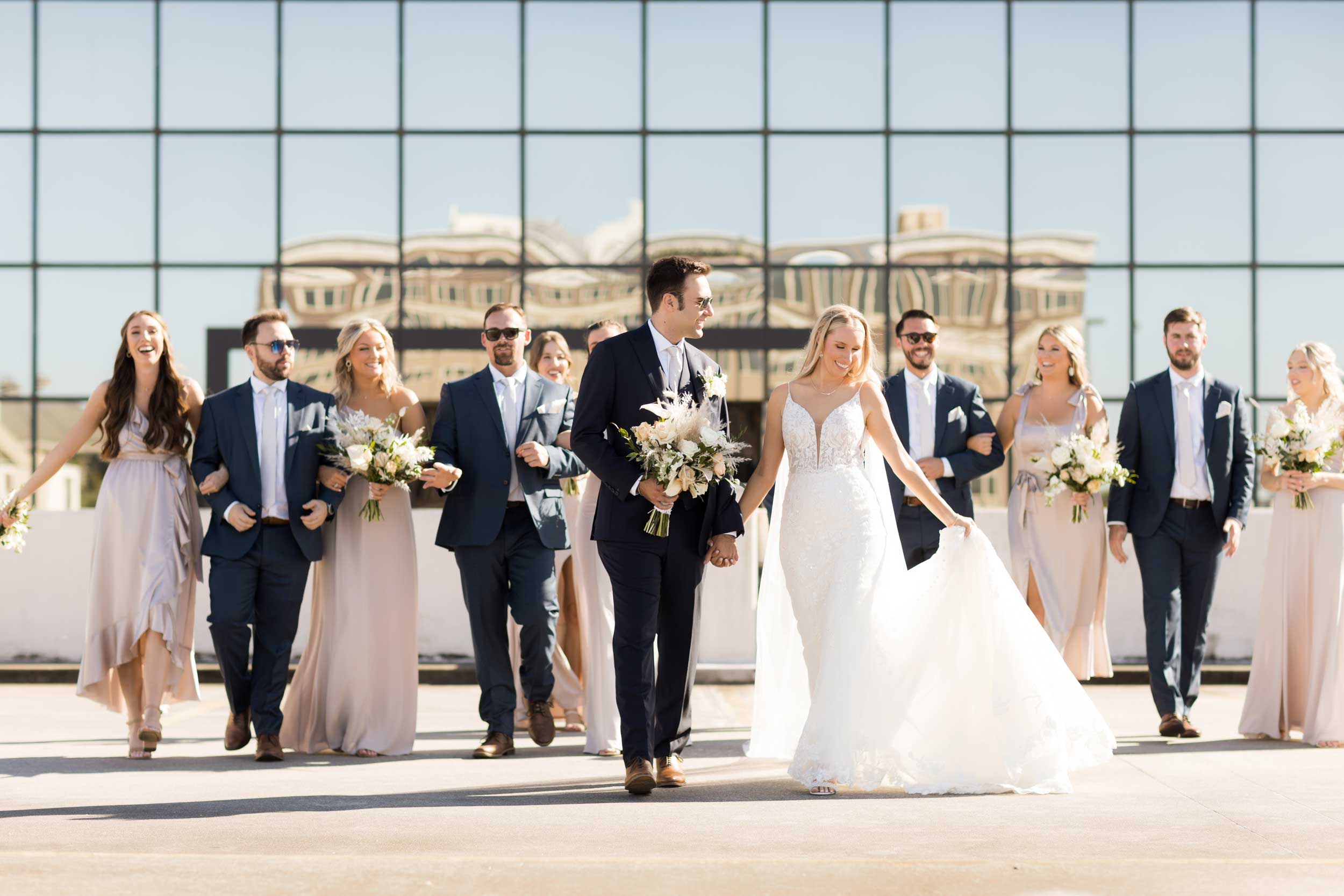 Aislinn Kate WeddingsShannon + Derek - Wedding | Aislinn Kate Weddings